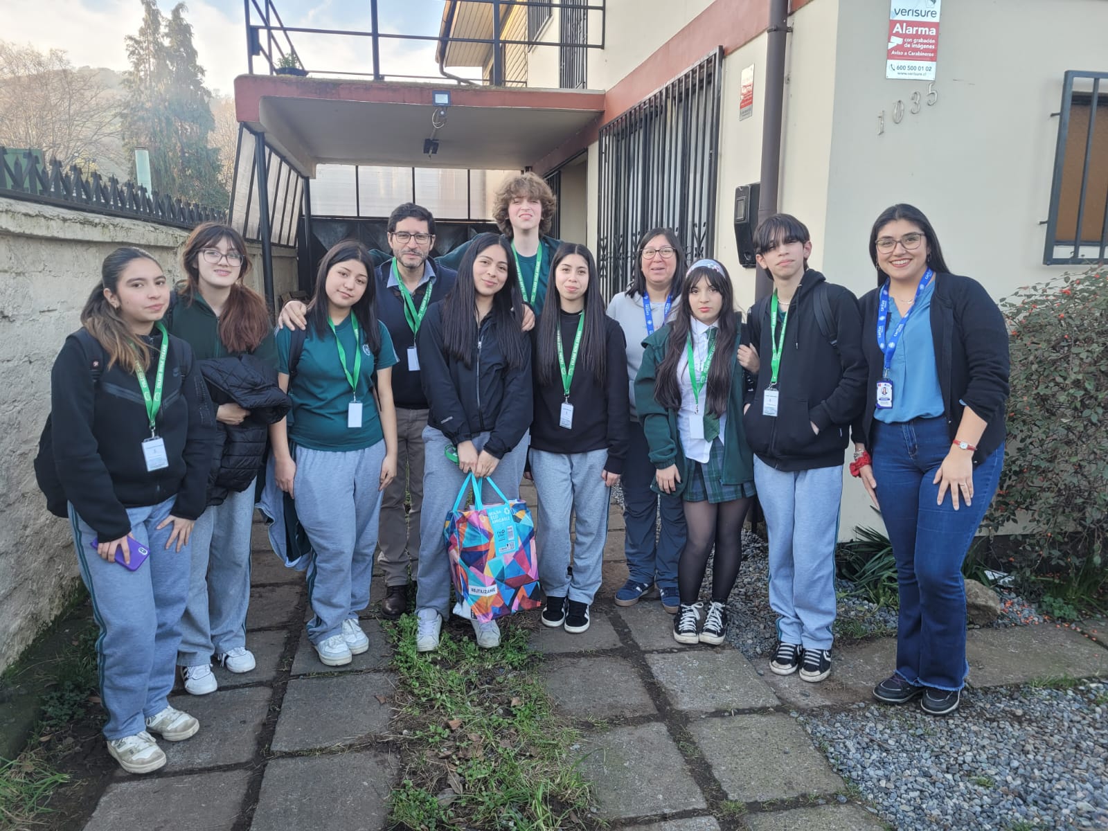 Colegio Scole Creare visita Residencia para la superación de Fundación ...